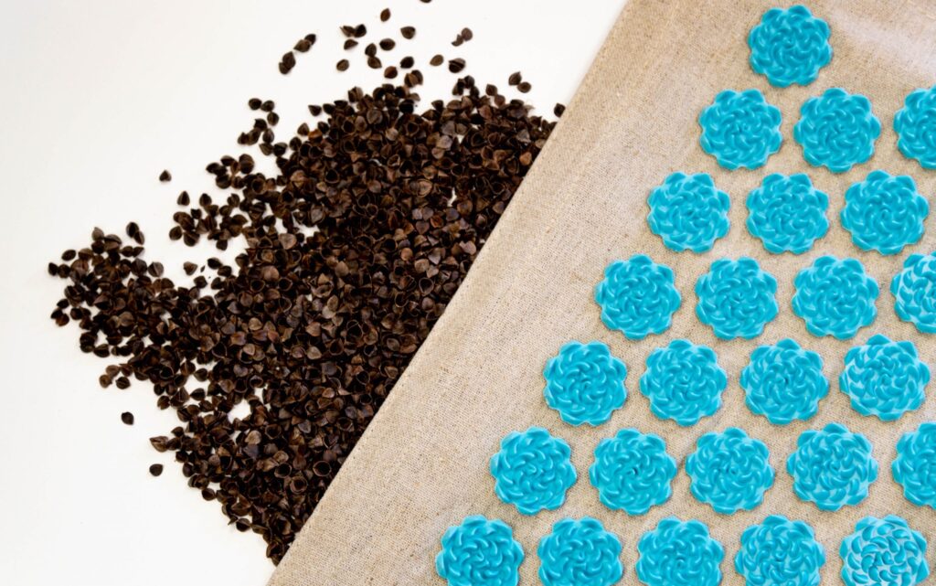 Rea Soul Mat ECO – mata do akupresury z kolcami i poduszką -niebieska ...